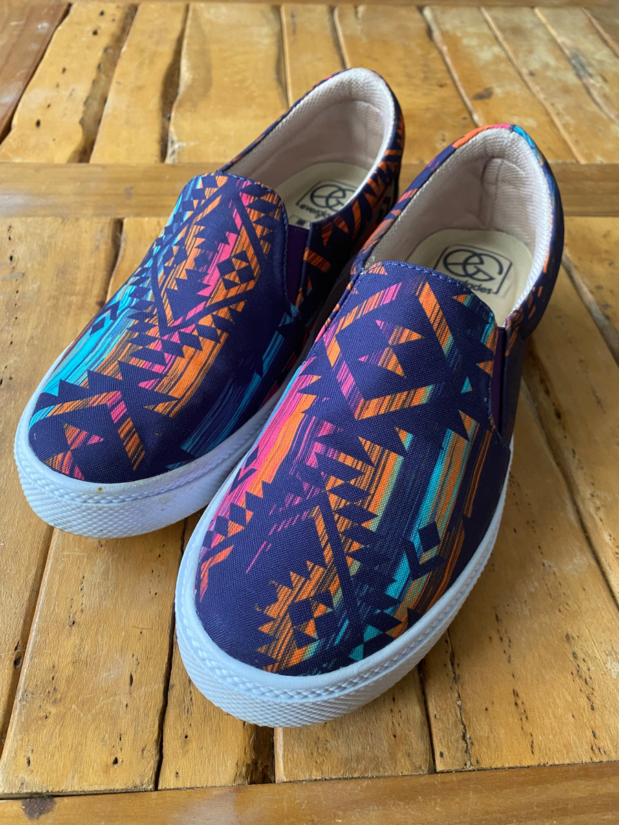 Aztec Slides – The Rhinestone Rose